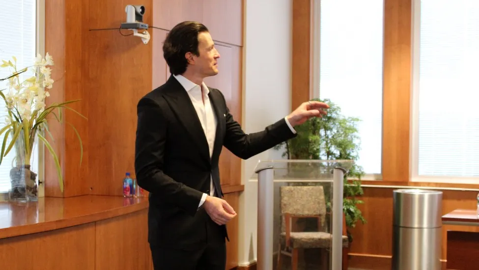 Google Executive Speaks to Haslam Graduate Marketing Students - Haslam ...