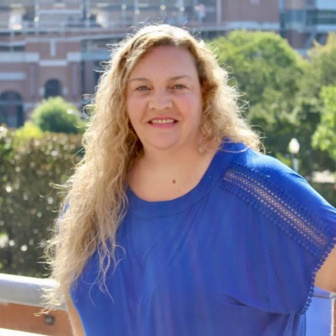 Debbie Fultz Haslam College Of Business