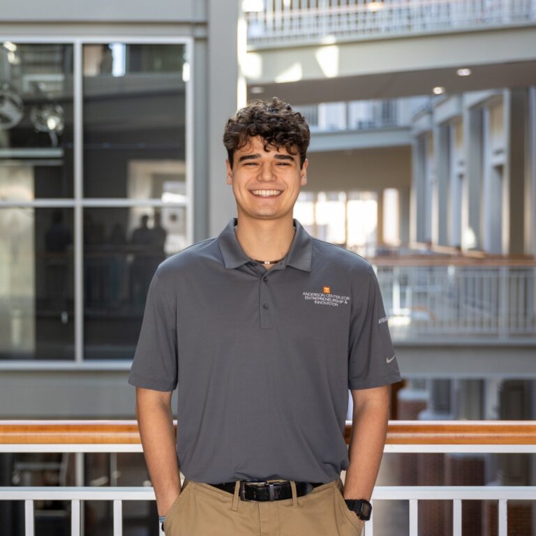 Anderson Center Student Ambassadors - Haslam College of Business