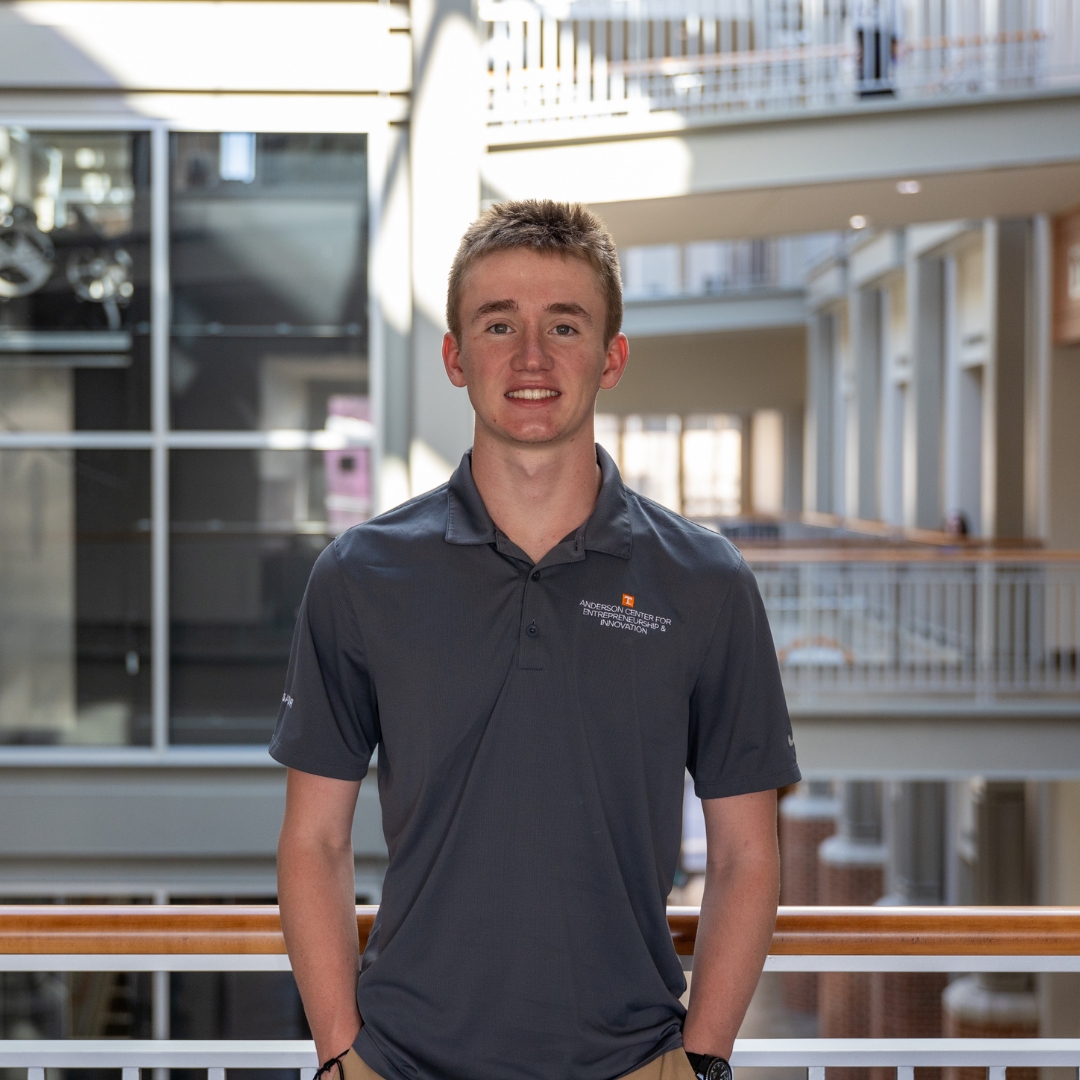 Max Gallinek - Haslam College of Business