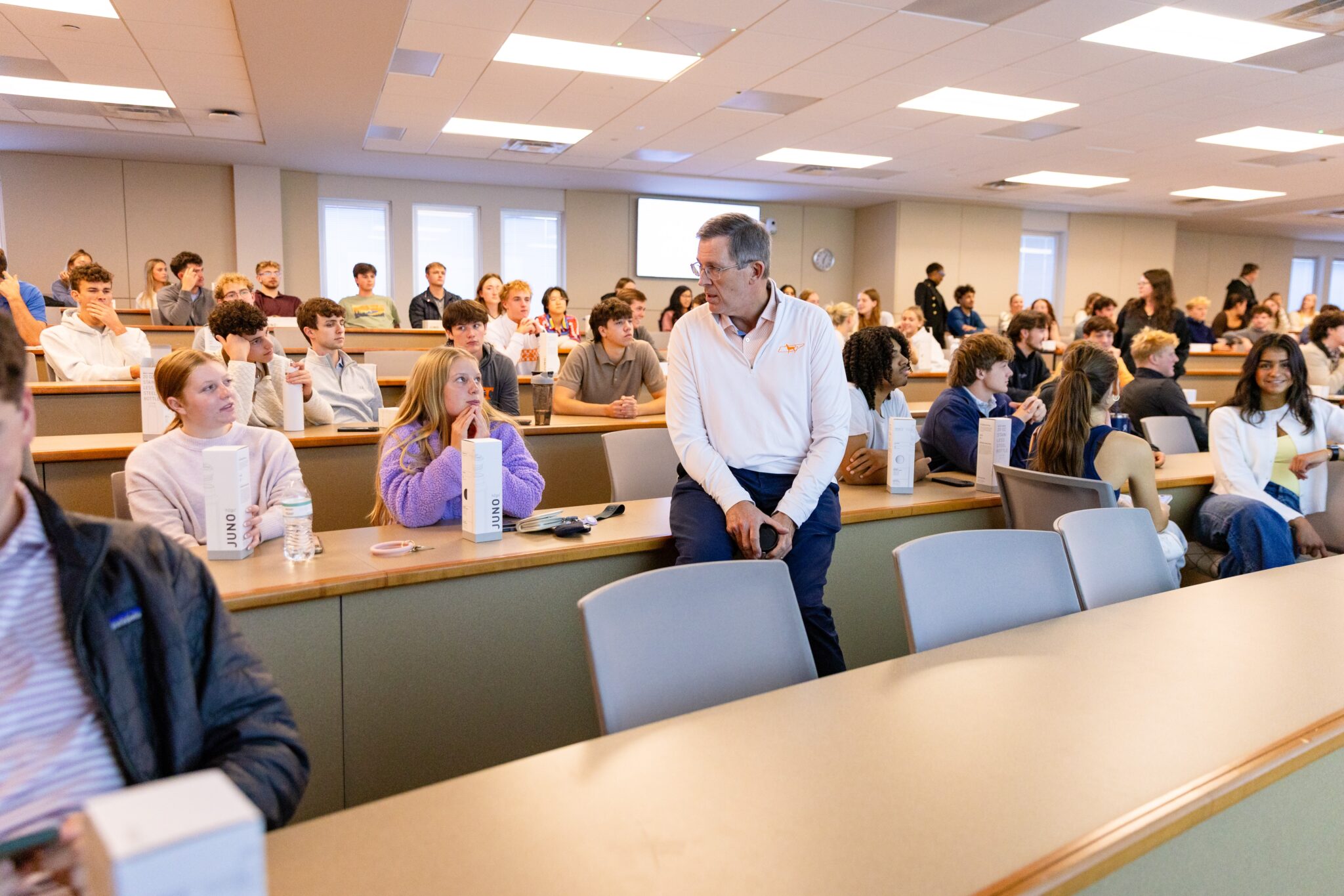 Departments - Haslam College of Business